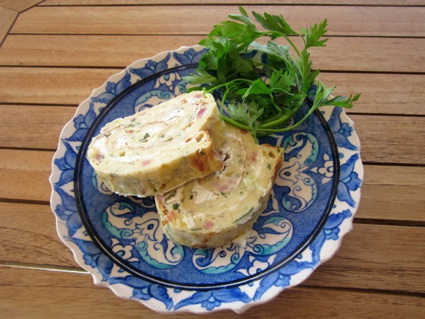 Heidi’s Tongan ham & cheese pancake rolls – aviewfrommykitchen.com